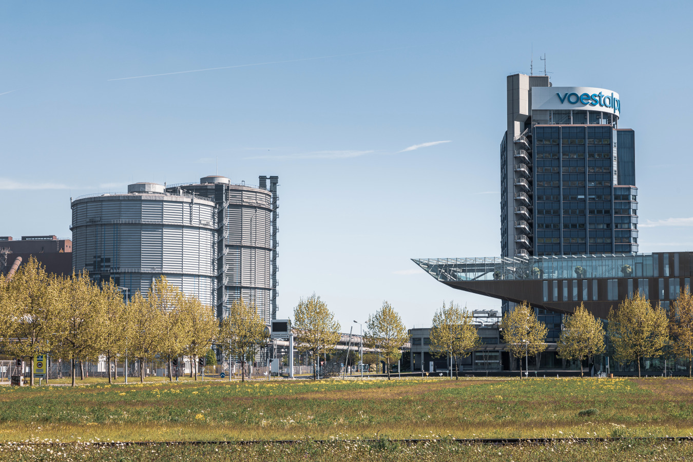 voestalpine triples operating result for Q1 2021/22 and raises outlook ...